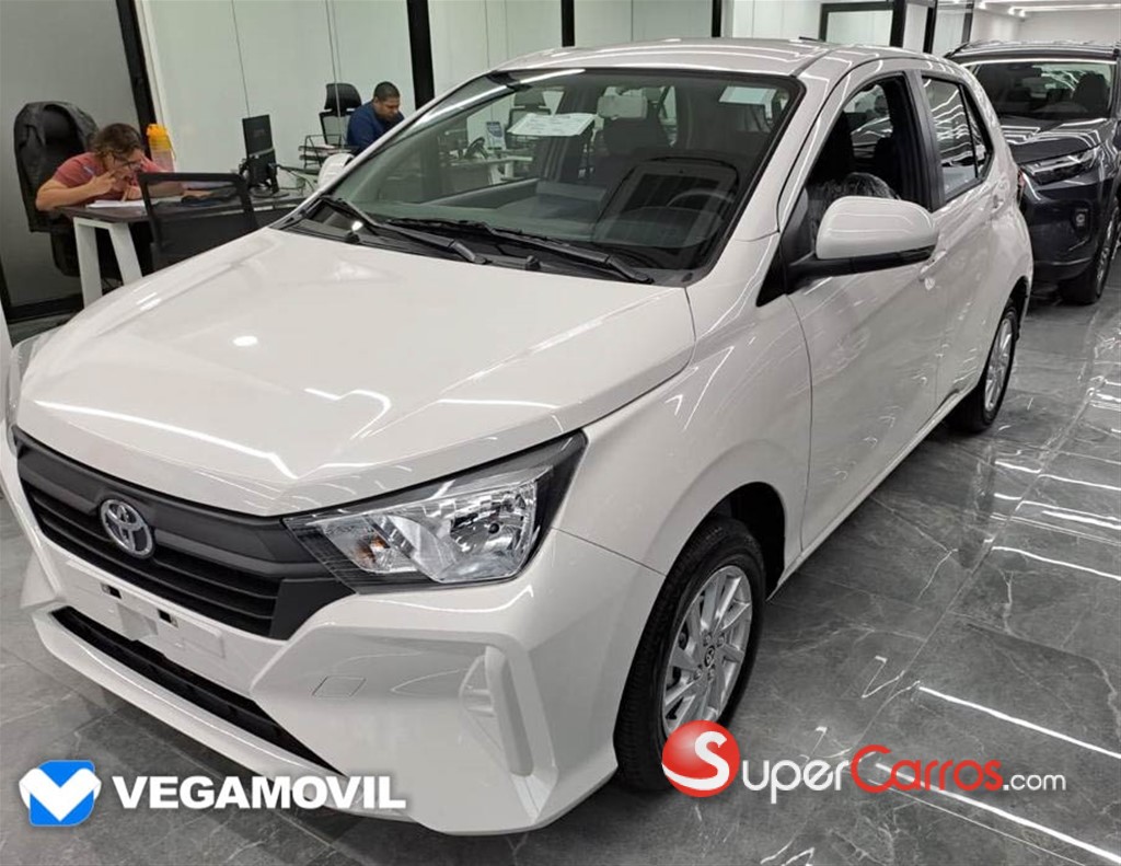 Toyota Agya 2024 #1373485 - SuperCarros.com