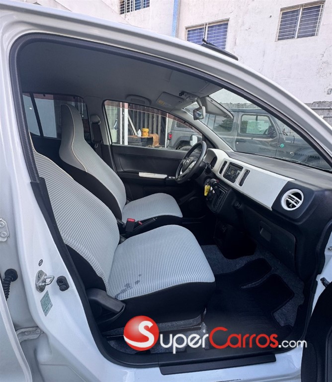 Mazda Carol 2017 #1526086 - SuperCarros.com