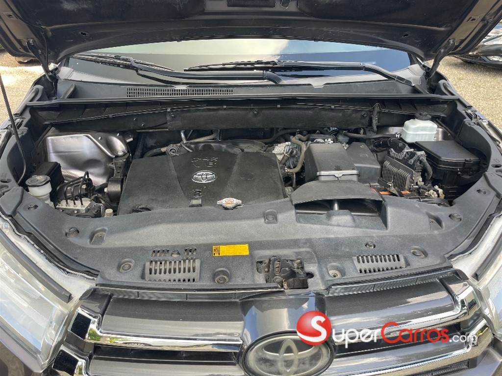Toyota Highlander XLE 2019 #1580915 - SuperCarros.com