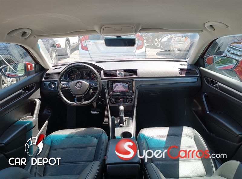 Volkswagen Passat R-Line 2017 #1278999 - SuperCarros.com