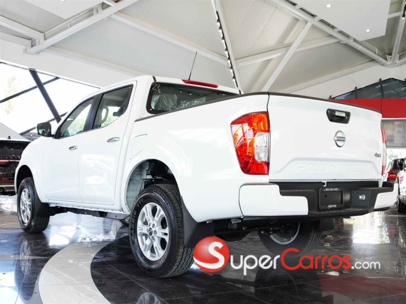Nissan Frontier XE 2023 #1152414 - SuperCarros.com