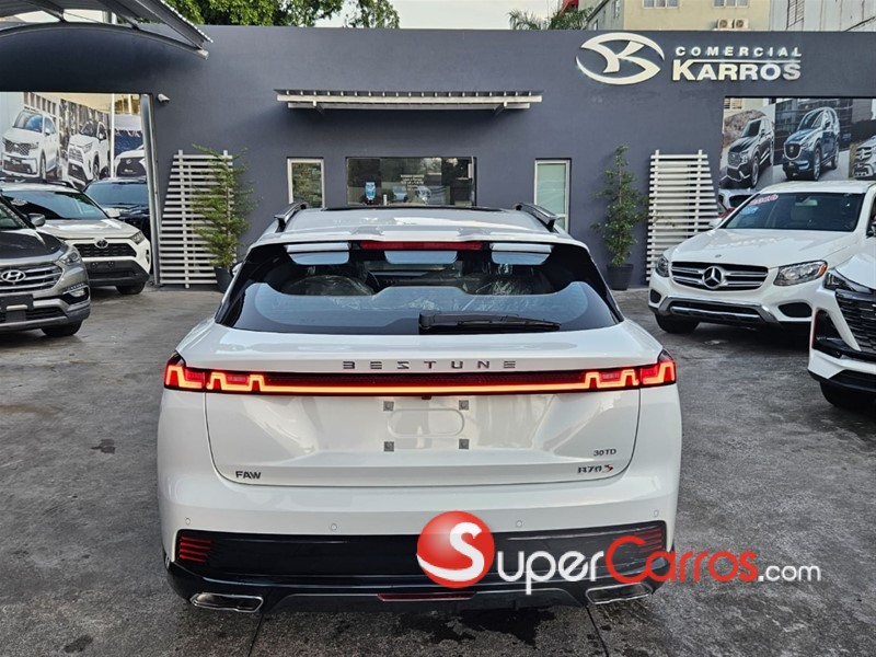 Bestune B70 S 2024 #1341088 - SuperCarros.com