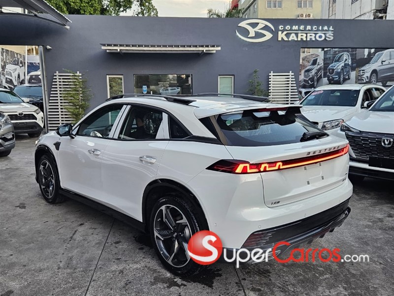 Bestune B70 S 2024 #1341088 - SuperCarros.com