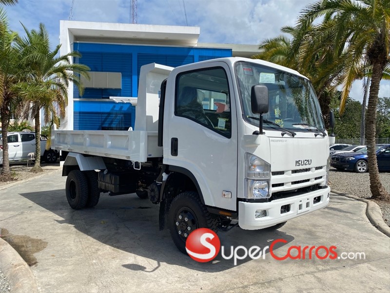 Isuzu Volteo 2023 #990502 - SuperCarros.com