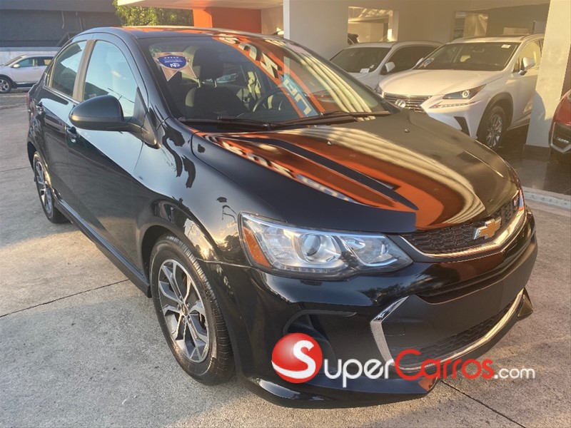 Chevrolet Sonic LT 2017 #1308914 - SuperCarros.com