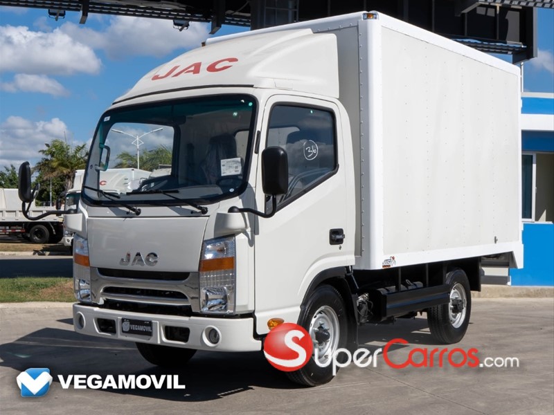 Jac FURGON 10 PIES 2023 #1326190 - SuperCarros.com