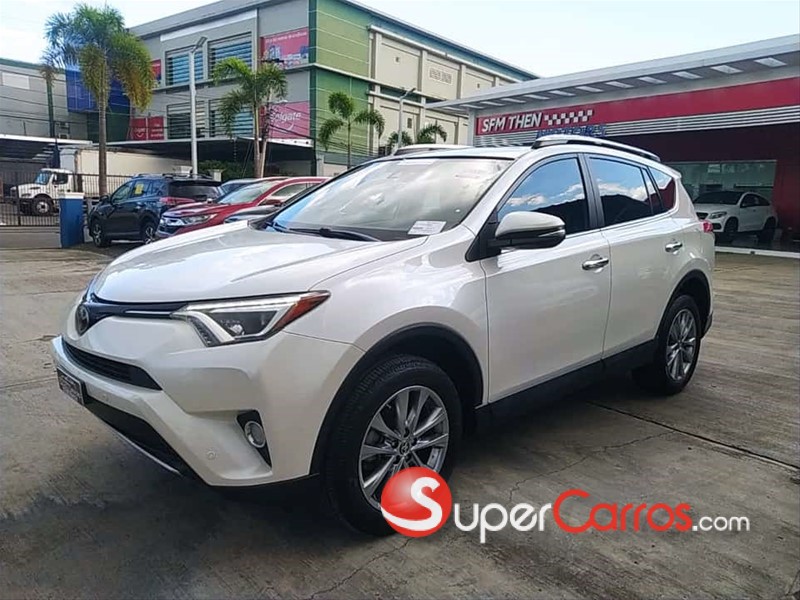 Toyota RAV4 Limited 2017 #1283349 - SuperCarros.com