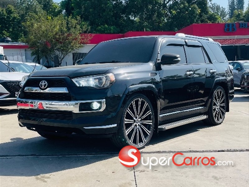 Toyota 4 Runner Limited 2010 #1334986 - SuperCarros.com