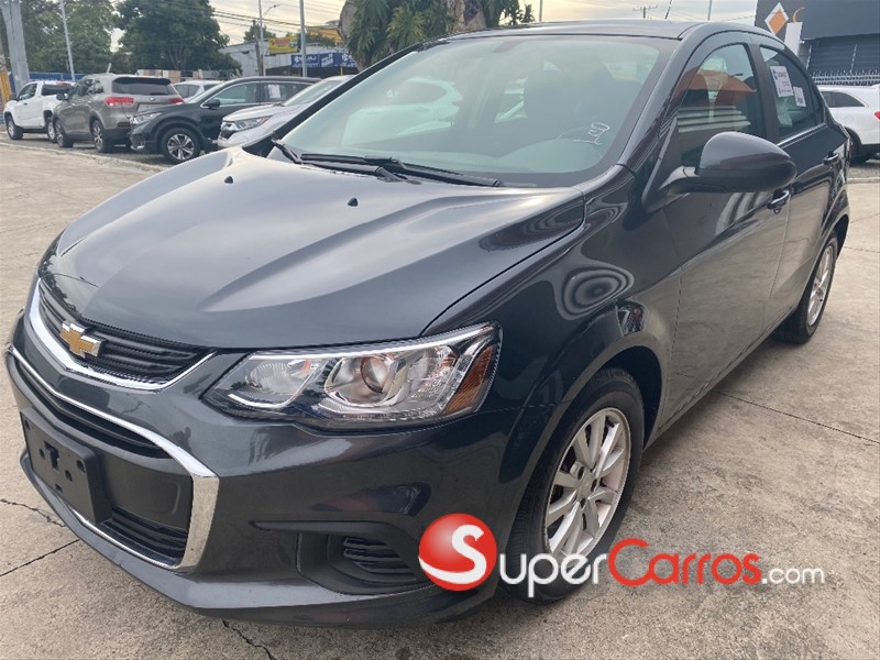 Chevrolet Sonic LT 2019 #1308273 - SuperCarros.com