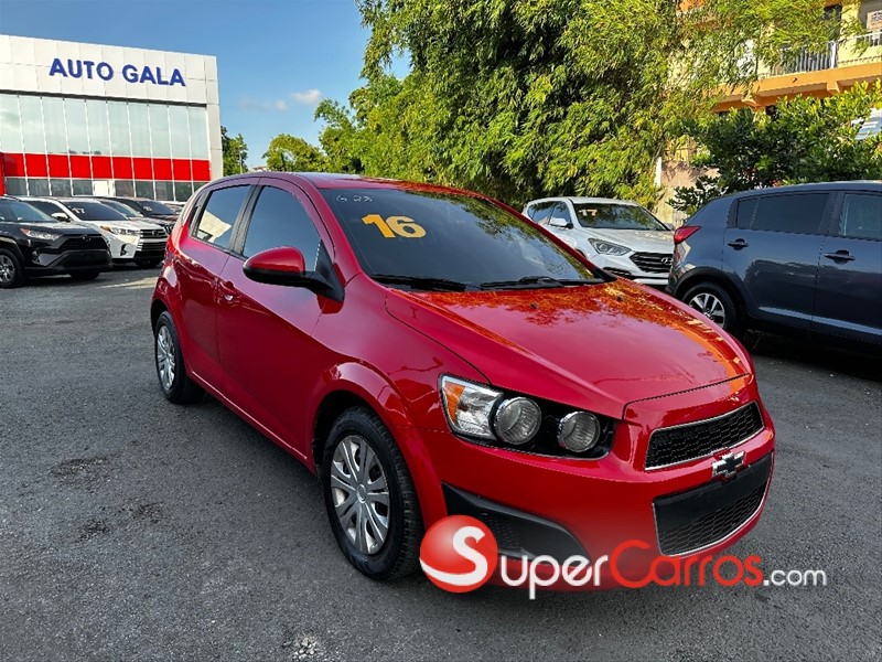 Chevrolet Sonic 2016 #1370022 - SuperCarros.com