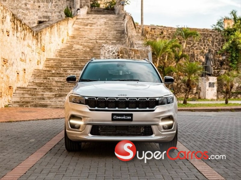 Jeep Commander 2024 #1377141 - SuperCarros.com