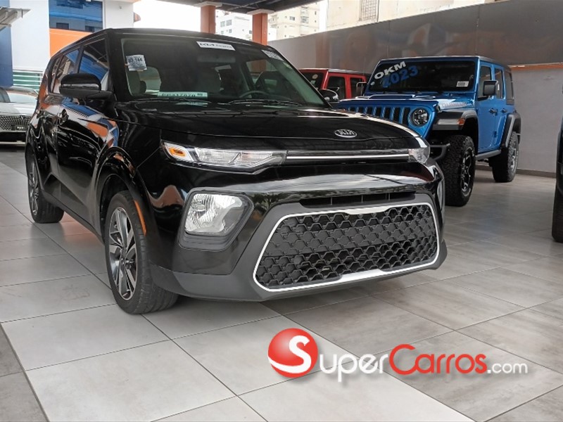 Kia Soul 2021 #1387606 - SuperCarros.com