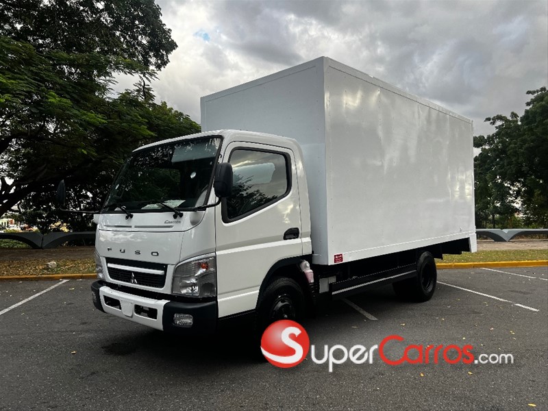 Mitsubishi Motors Canter Fulgon 2025 #1404803 - SuperCarros.com