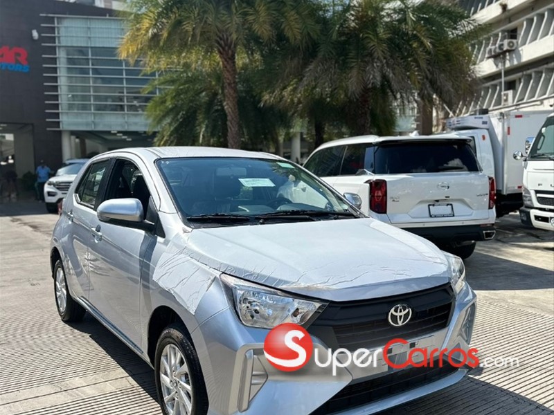 Toyota Agya 2024 #1389379 - SuperCarros.com
