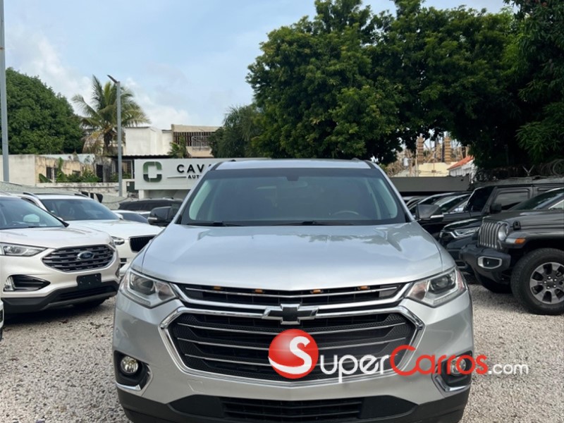 Chevrolet Traverse LS 2018 #1444804 - SuperCarros.com