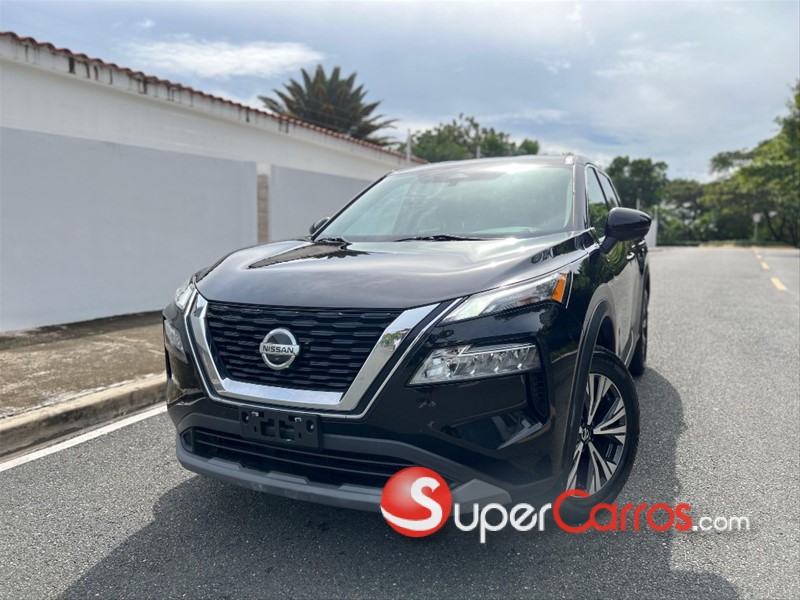 Nissan Rogue SV 2021 #1487827 - SuperCarros.com