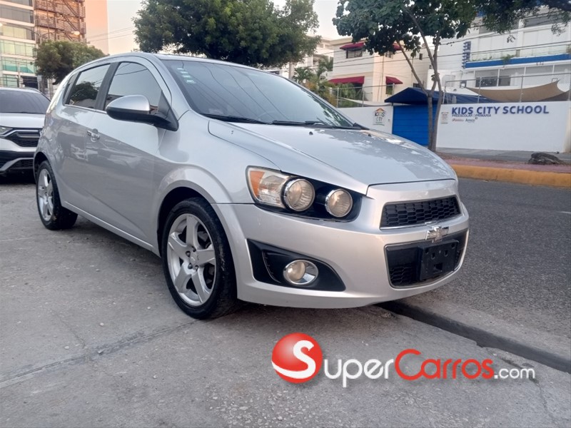 Chevrolet Sonic LTZ 2015 #1493153 - SuperCarros.com