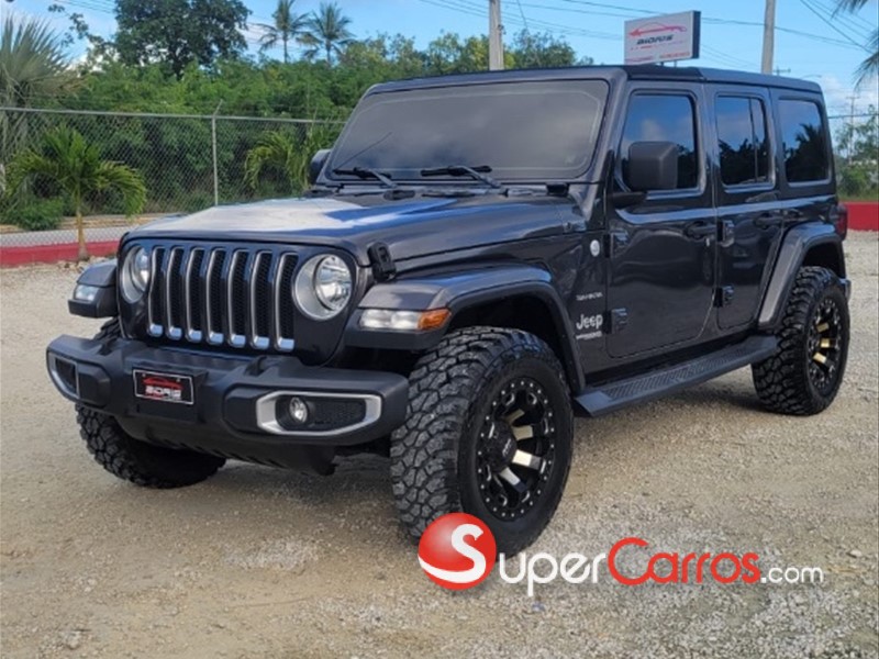 Jeep Wrangler Sahara Unlimited 2018 #1500313 - SuperCarros.com