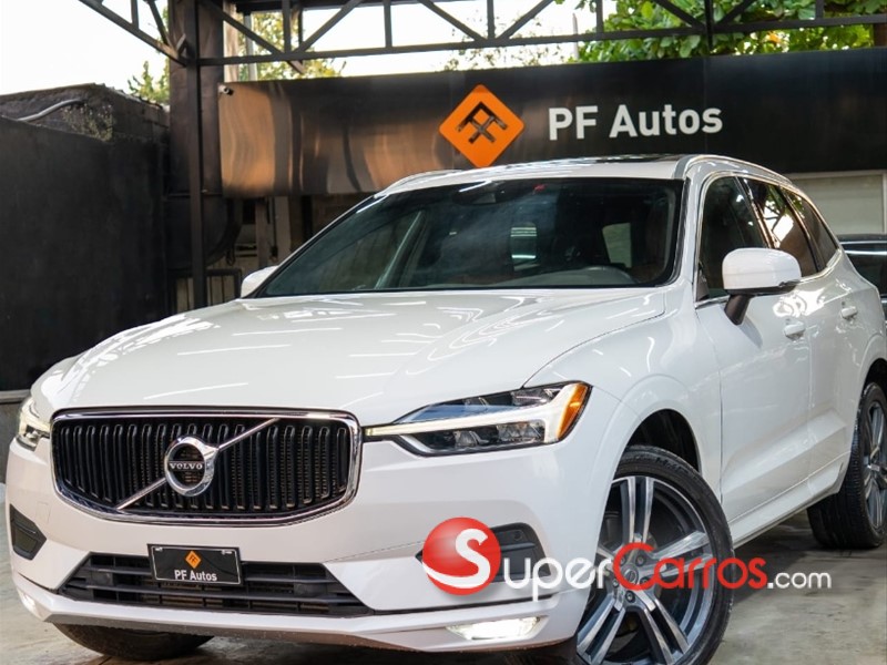 Volvo XC60 Momentum T5 2021 #1510423 - SuperCarros.com