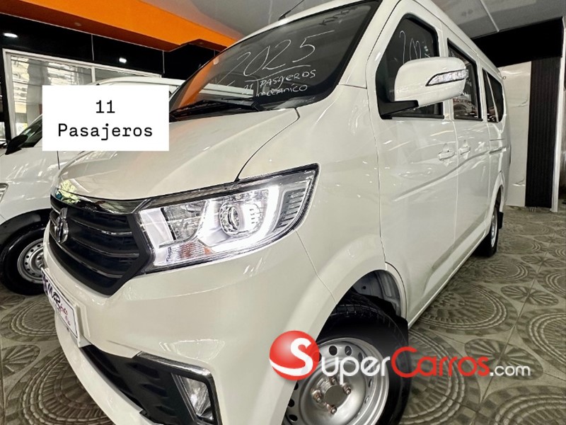 KYC V3 11 Pasajeros 2025 #1513692 - SuperCarros.com