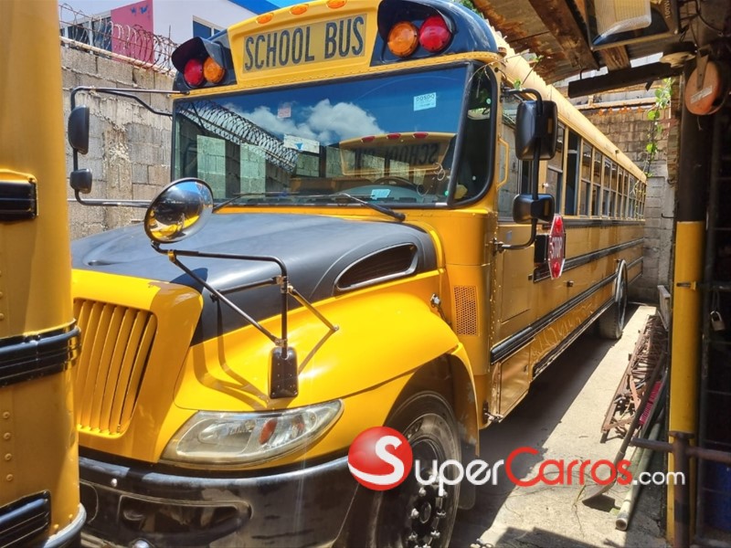 International Autobus 2013 #1516958 - SuperCarros.com