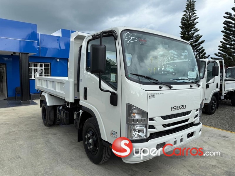 Isuzu REWARD 2027 #1276449 - SuperCarros.com