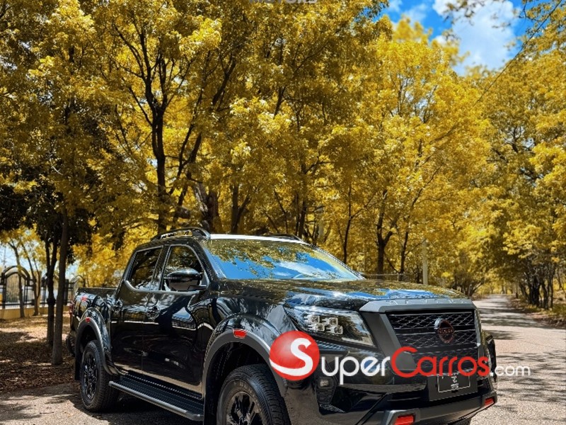 Nissan Navara PRO X4 2025 #1508055 - SuperCarros.com