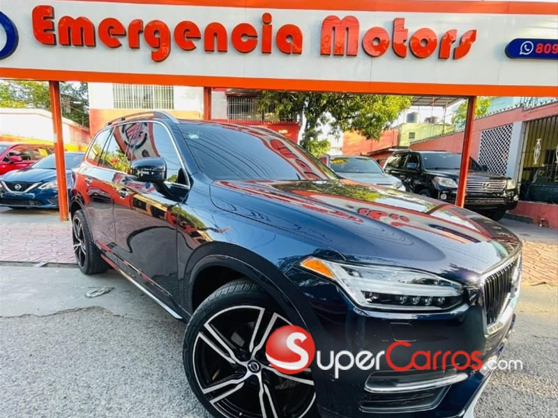 Volvo XC90 Momentum T6 2017 #1525166 - SuperCarros.com