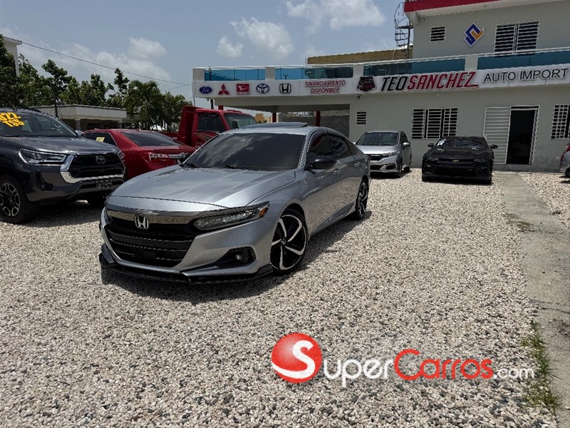 Honda Accord Sport 2.0T 2021 #1110346 - SuperCarros.com