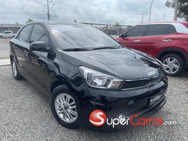 Kia Soluto 2024 #1528395 - SuperCarros.com