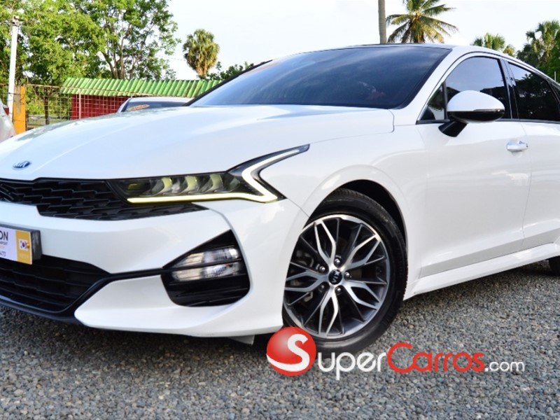 Kia K-5 Luxury 2020 #1530819 - SuperCarros.com