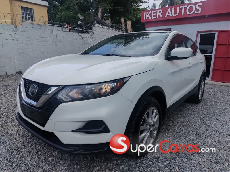 Nissan Rogue S 2021 #1531172 - SuperCarros.com