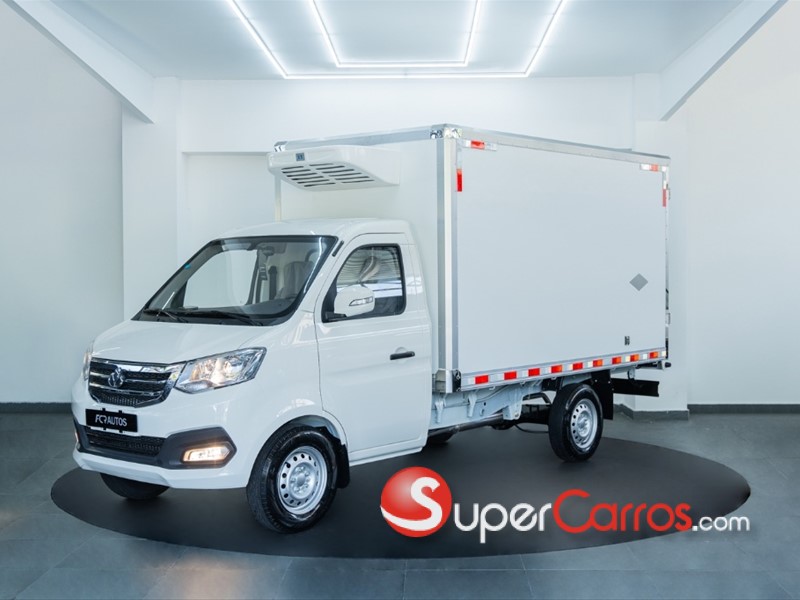 KYC T3 Box Truck 2026 #1535077 - SuperCarros.com
