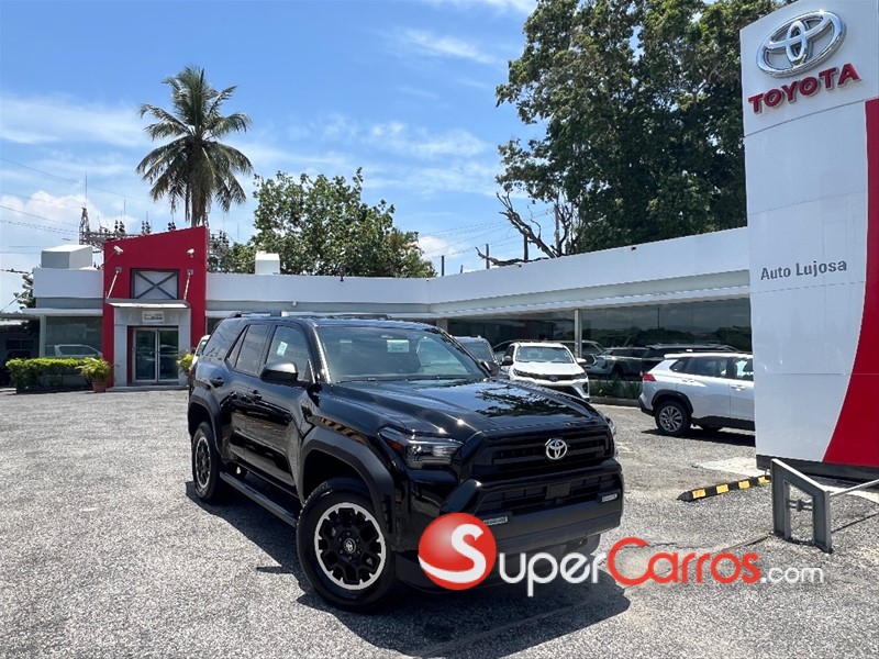 Toyota 4 Runner SR5 2026 #1537024 - SuperCarros.com