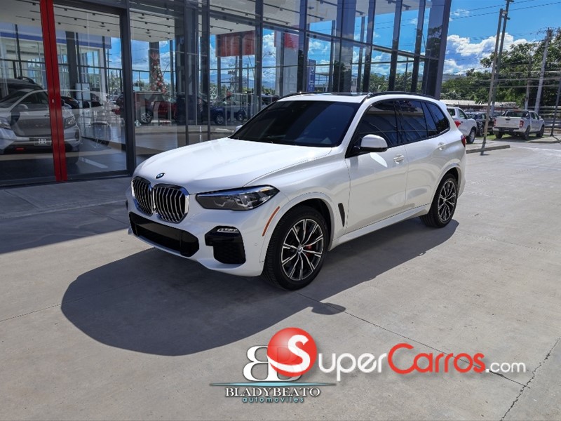 BMW X 5 SDRIVE 40i 2021 #1575932 - SuperCarros.com