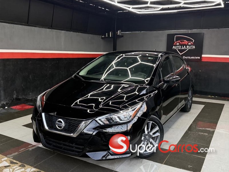 Nissan Versa 2020 #1490199 - SuperCarros.com