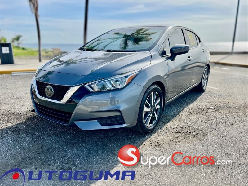 Nissan Versa SV 2020 #1576373 - SuperCarros.com