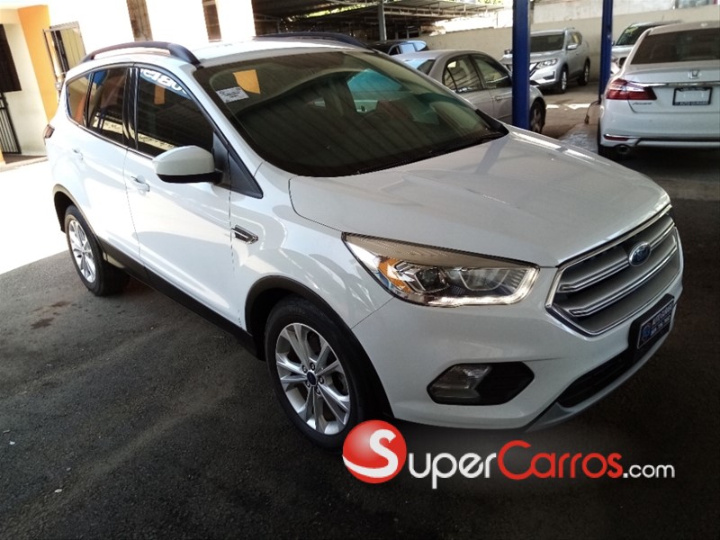 Ford Escape Ecoboost 2017 #1181556 - SuperCarros.com